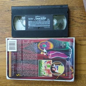 Disney | Other | Set Of 2 Vintage Disney Princesses Vhs Tapes Movies ...